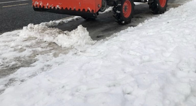 clearing snow uk