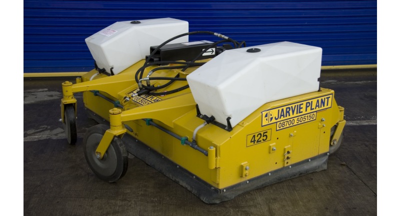 Forklift Collector Brush Hire | Jarvie Plant